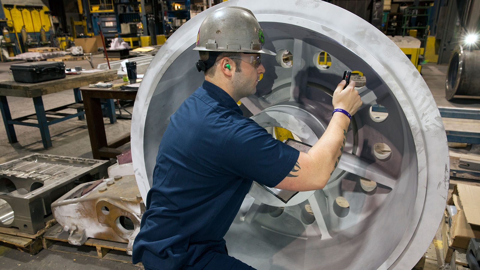 Metal Casting vs. Metal Forging: 5 Things to Consider - MetalTek